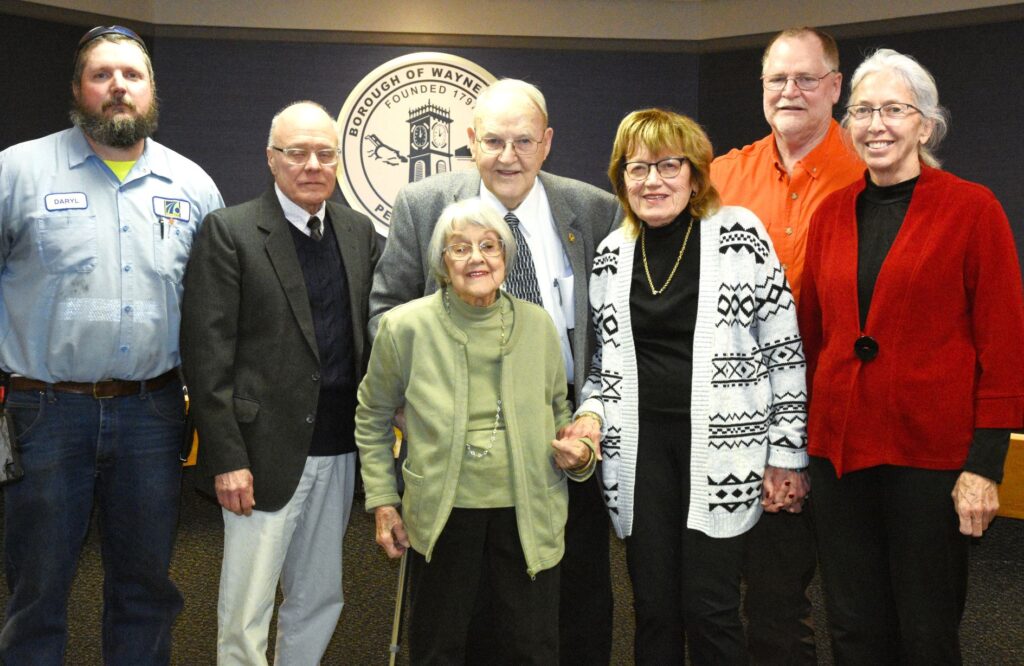 Z-COMMUNITY-LOCAL-GOVT-WAYNESBORO-SWEARS-IN-NEW-OFFICIALS-SAYS-GOODBYE ...